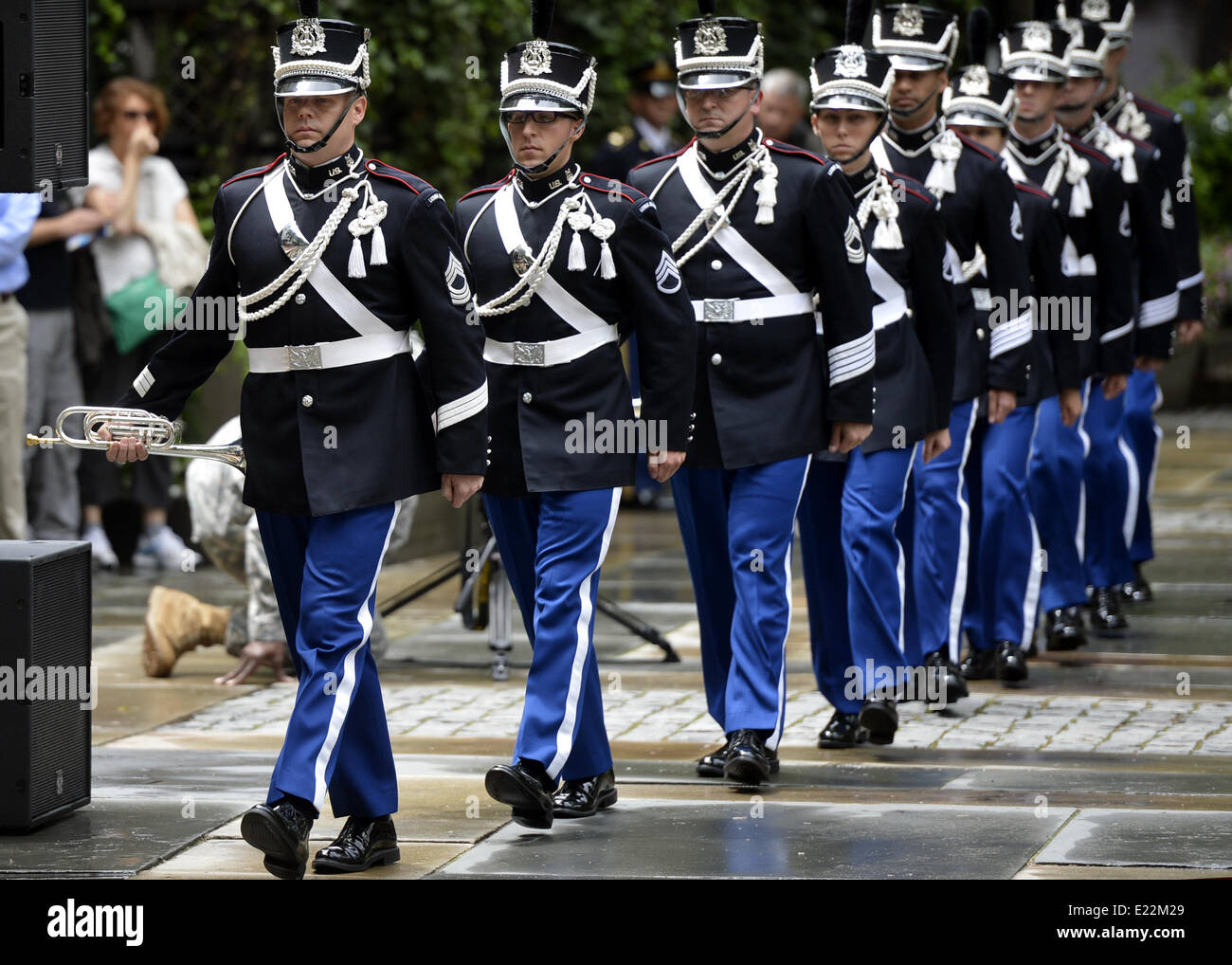 New York, June 13. 14th June, 1775. Drum Corps members attend United ...