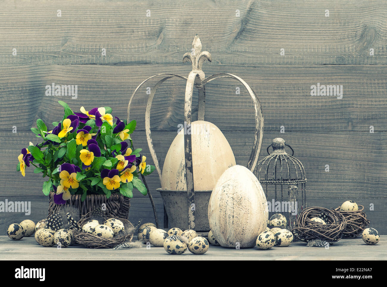 Pansy basket hi-res stock photography and images - Alamy