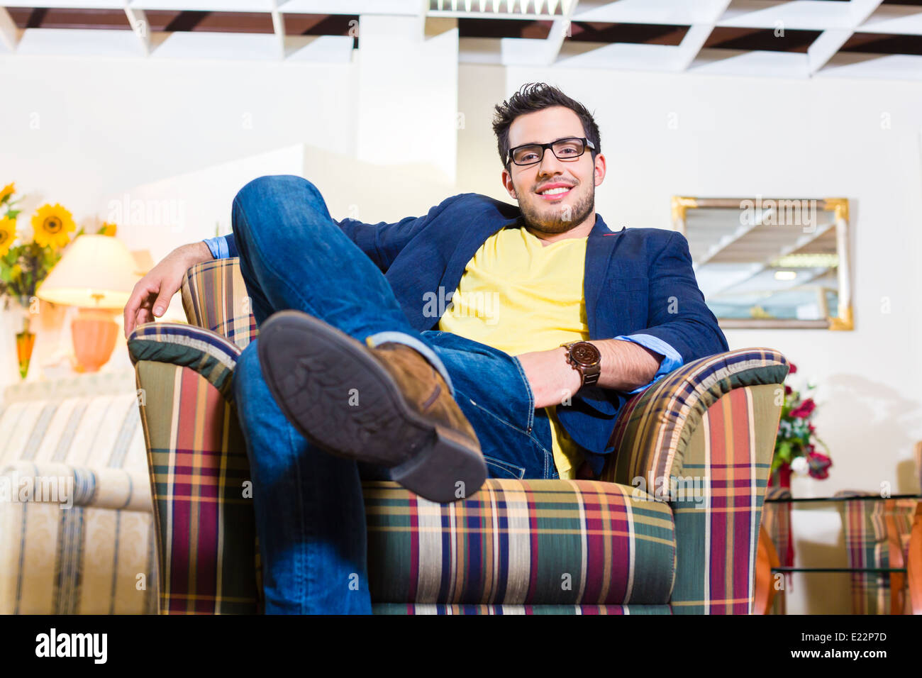 In store testing hi-res stock photography and images - Alamy