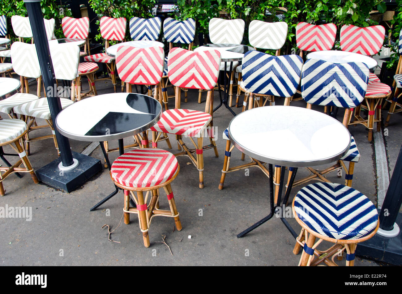 empty beautiful street cafe restaurant furniture in Paris - table and ...