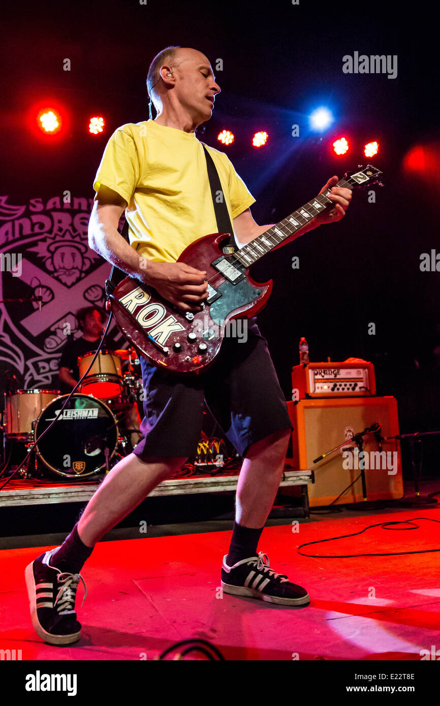 Chris ballew hi-res stock photography and images - Alamy