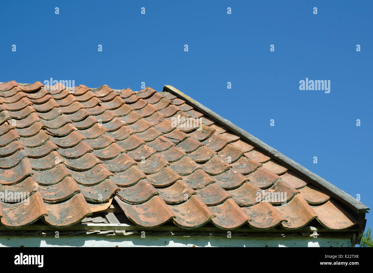 Broken roof hi-res stock photography and images - Alamy