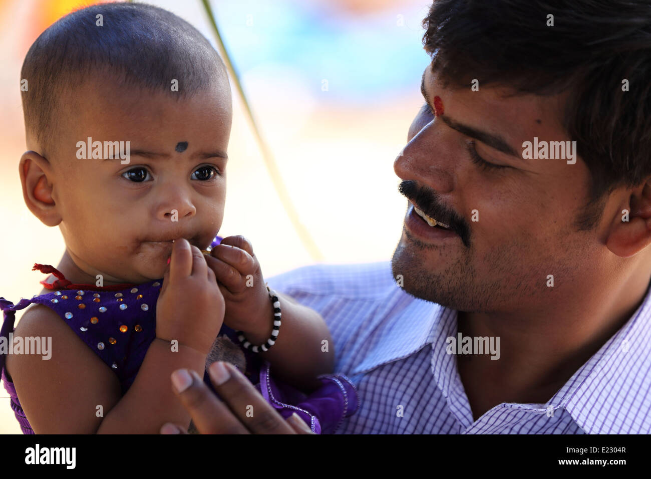 Indian father with daughter Stock Photo - Alamy