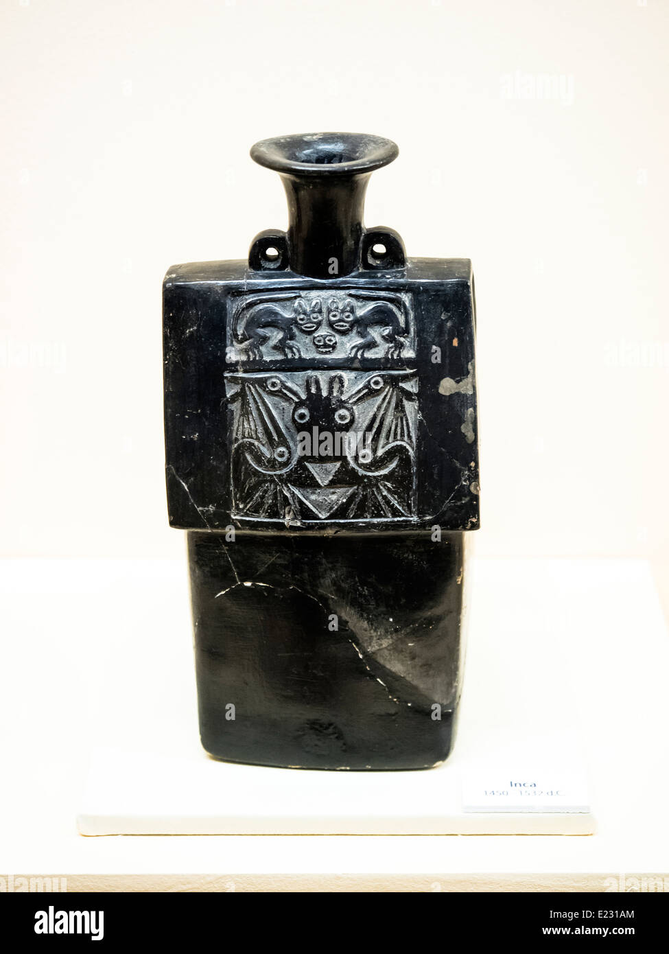 Bottle Inca 1450 - 1532 AD Museo de la Naci├│n Collection Lima, Peru ...