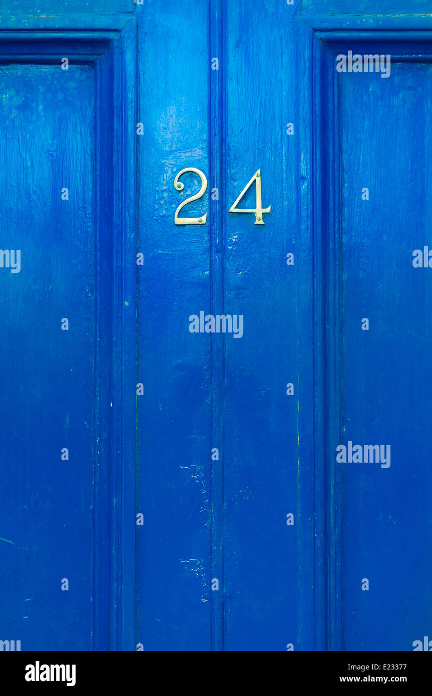 24 door number house hi-res stock photography and images - Alamy