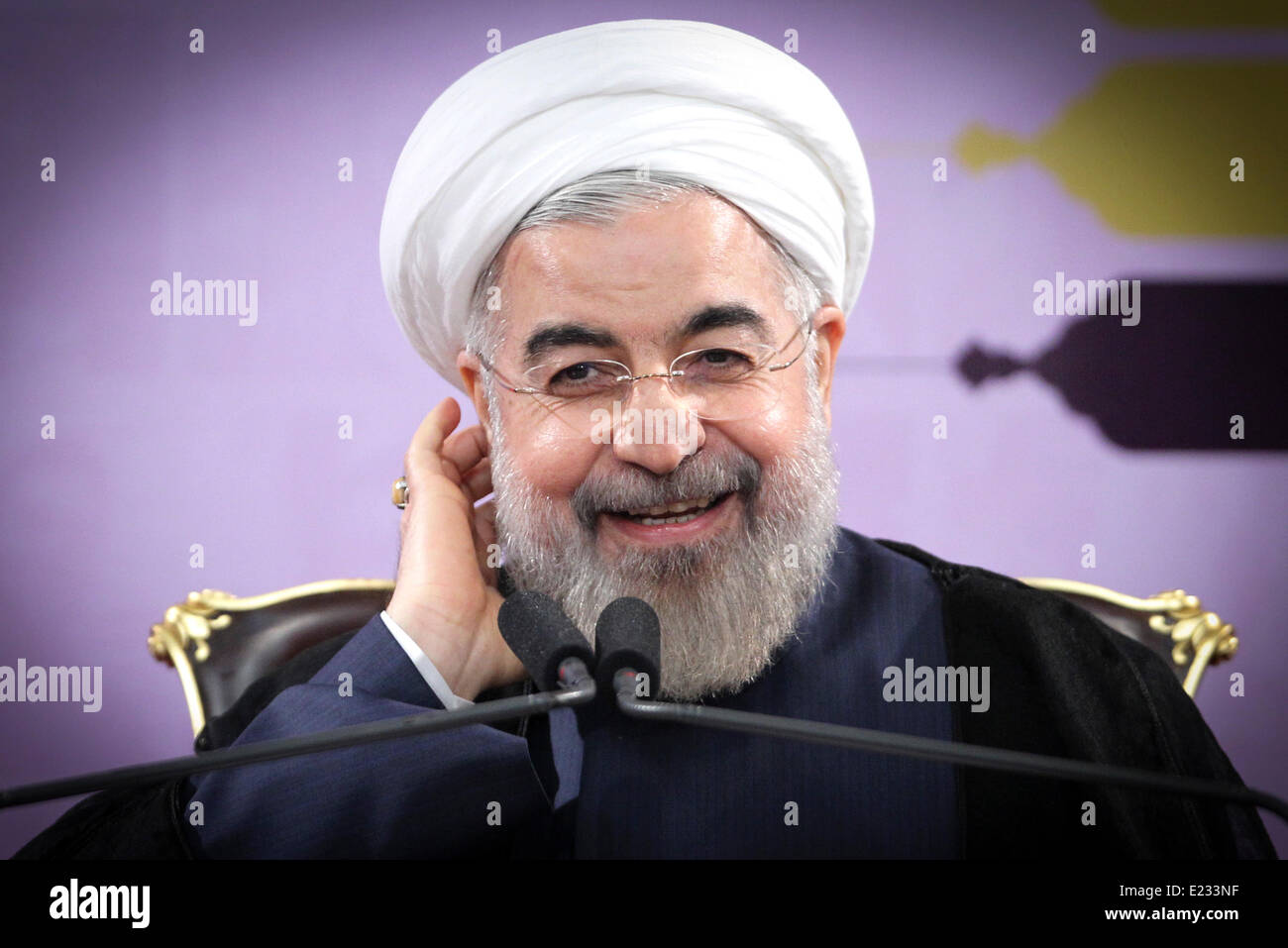 Hassan rouhani hi-res stock photography and images - Alamy