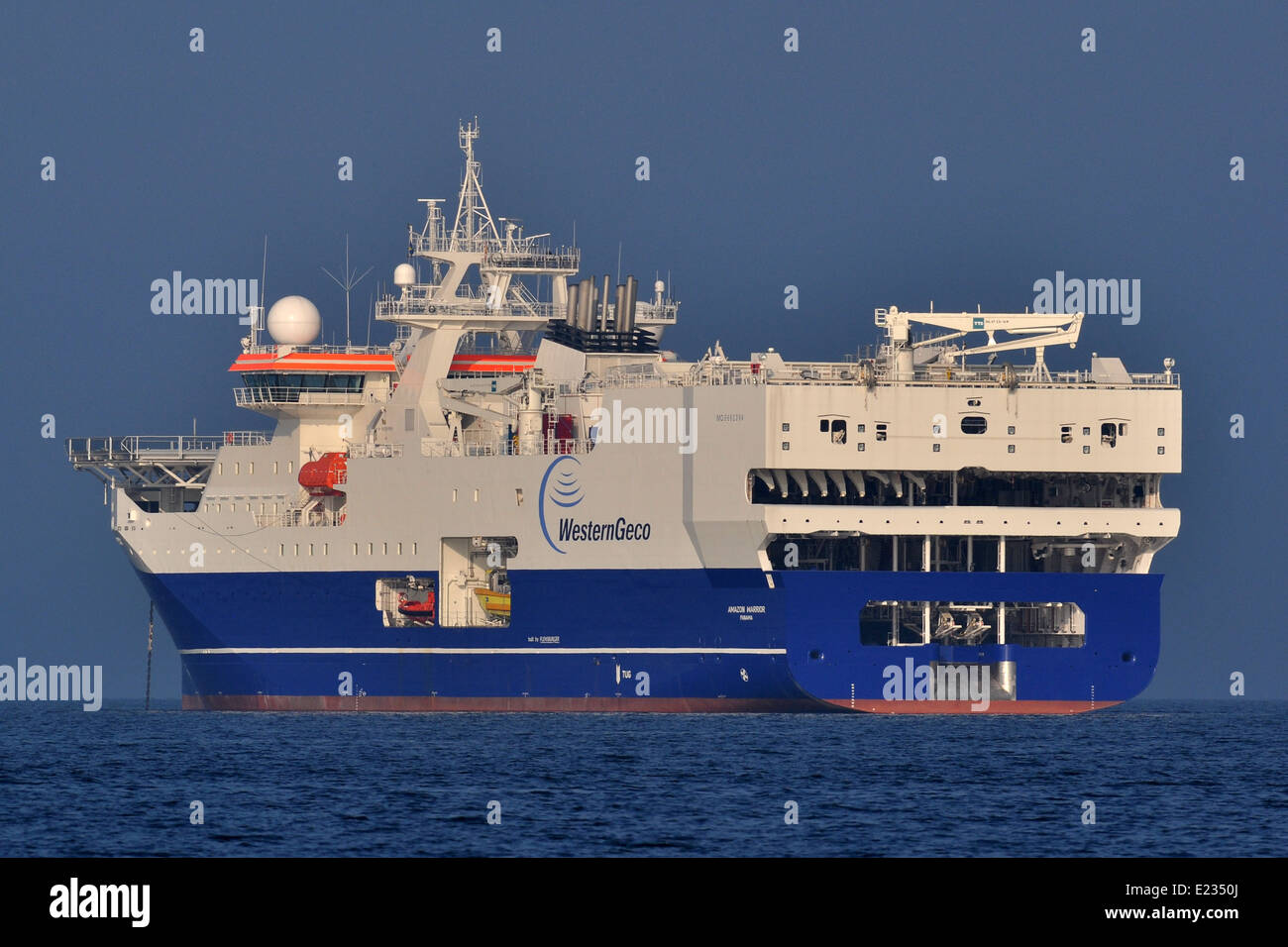 Amazon warrior hi-res stock photography and images - Alamy