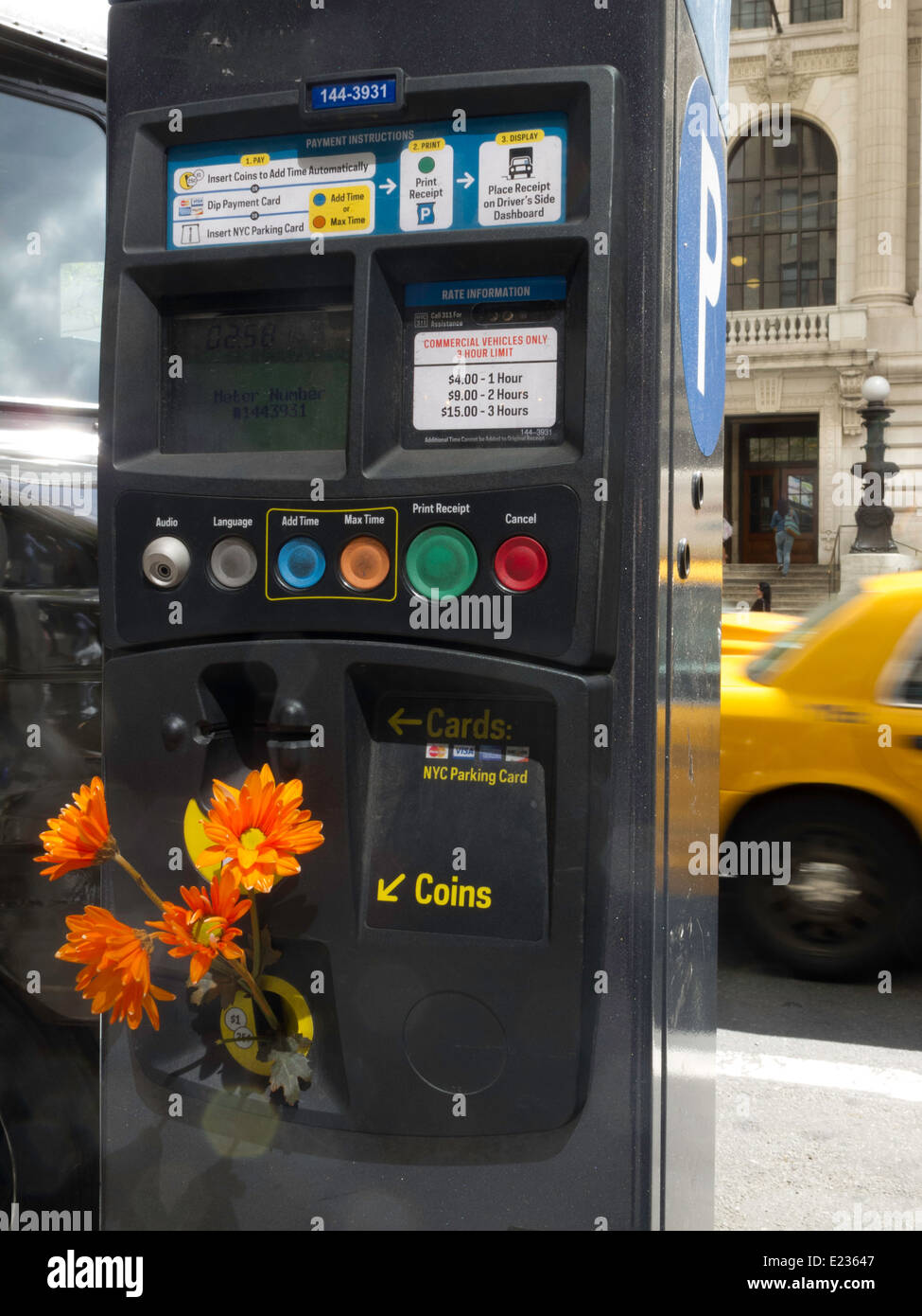 Automated Parking Pay Station, NYC, USA Stock Photo - Alamy