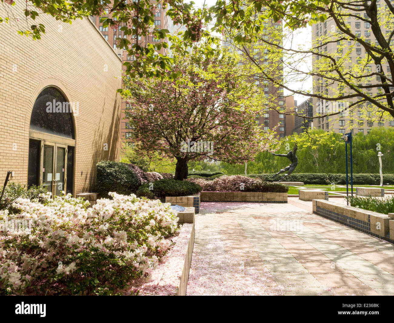 Fordham University, Lincoln Center Campus Grounds in Springtime, NYC ...