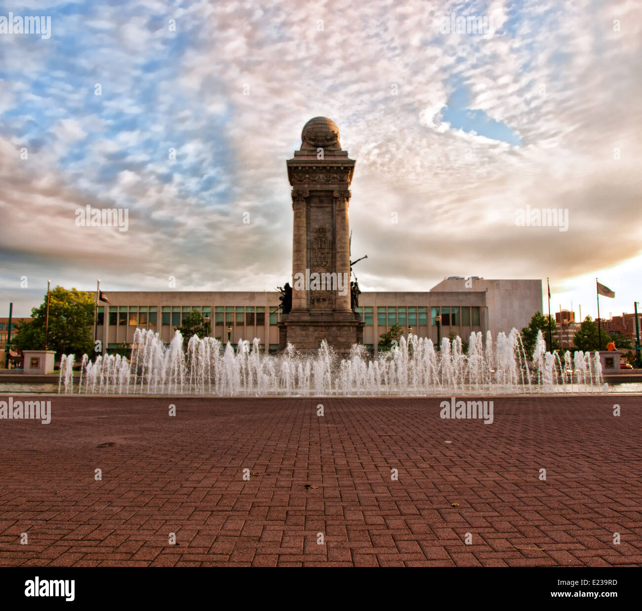 Clinton Square in Syracuse, New York at sunrise Stock Photo - Alamy