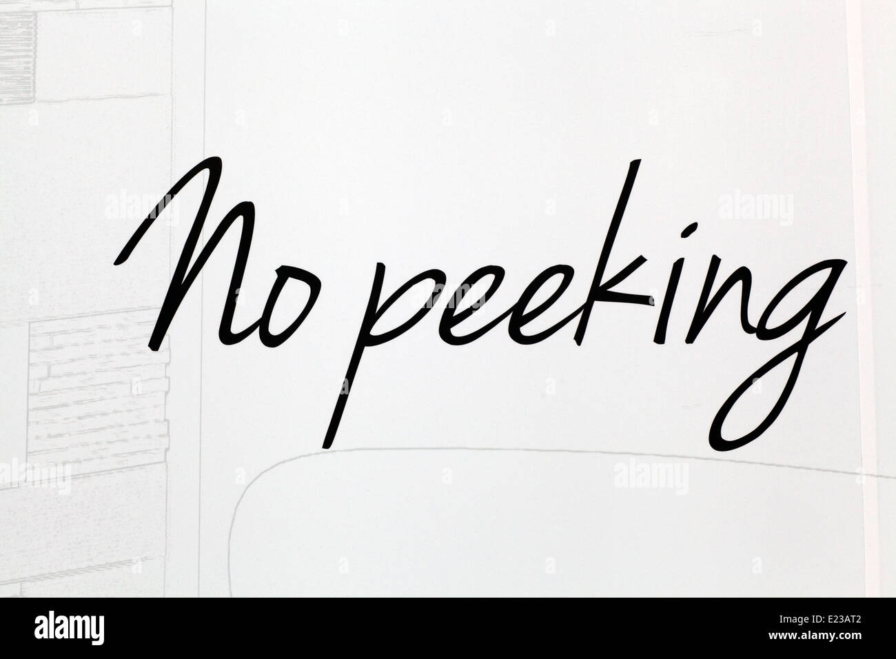 Outdoor public information Sign "No Peeking Stock Photo - Alamy