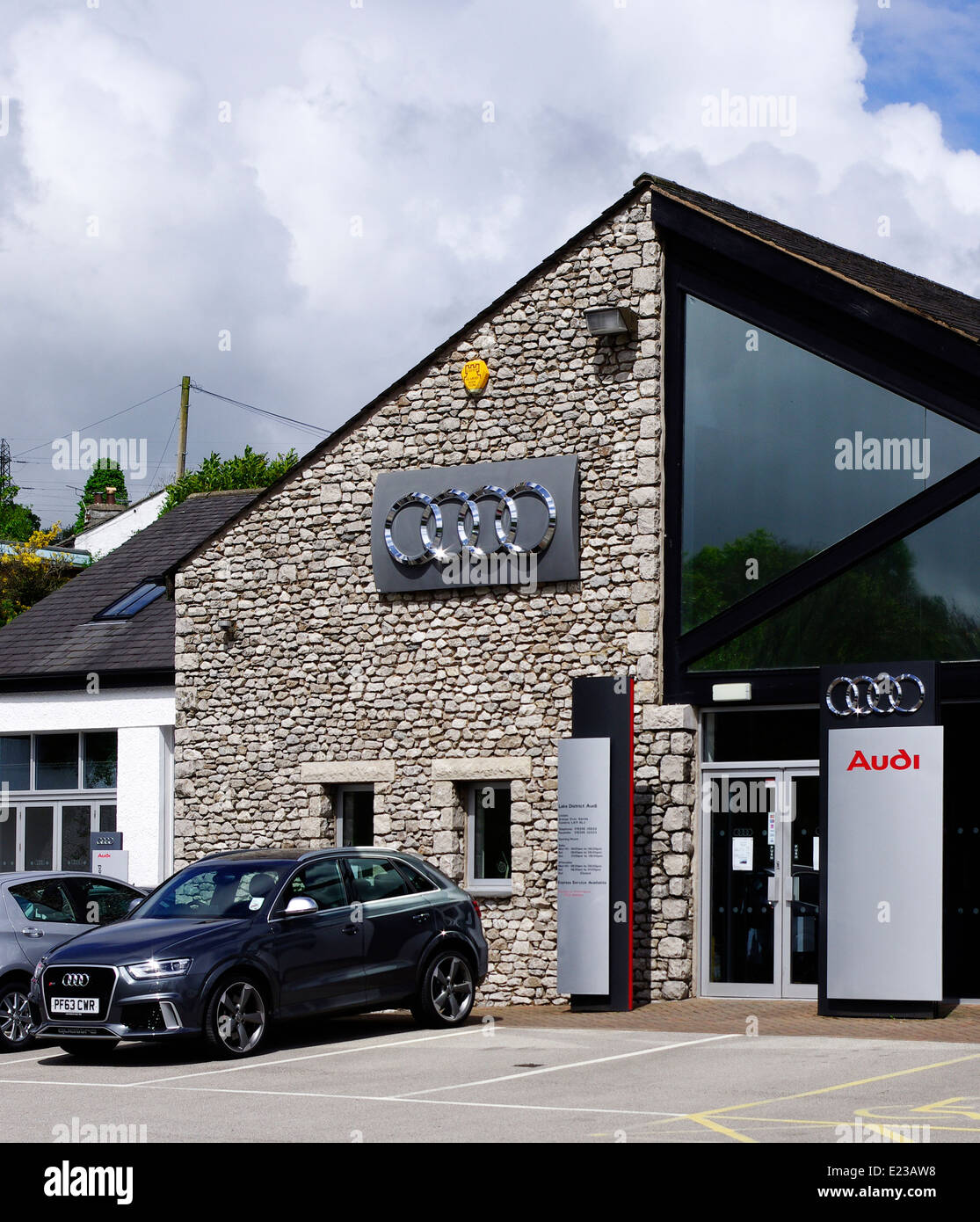 Uk car dealership audi hi-res stock photography and images - Alamy