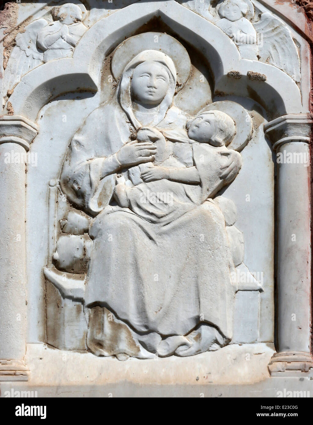 Virgin Mary with Baby Jesus, relief at home in Portofino, Italy Stock ...