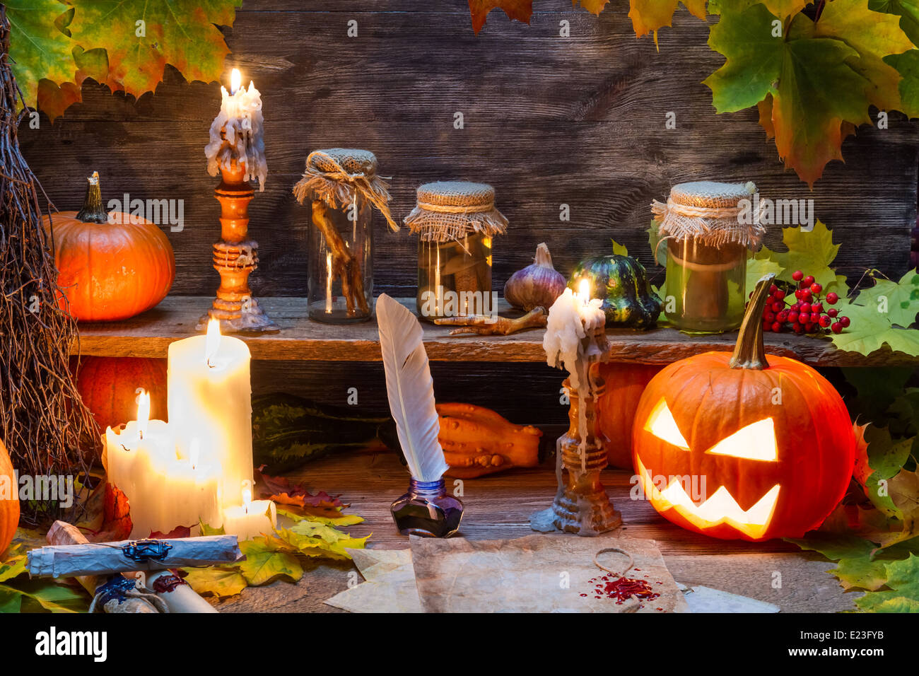 Witch table hi-res stock photography and images - Alamy