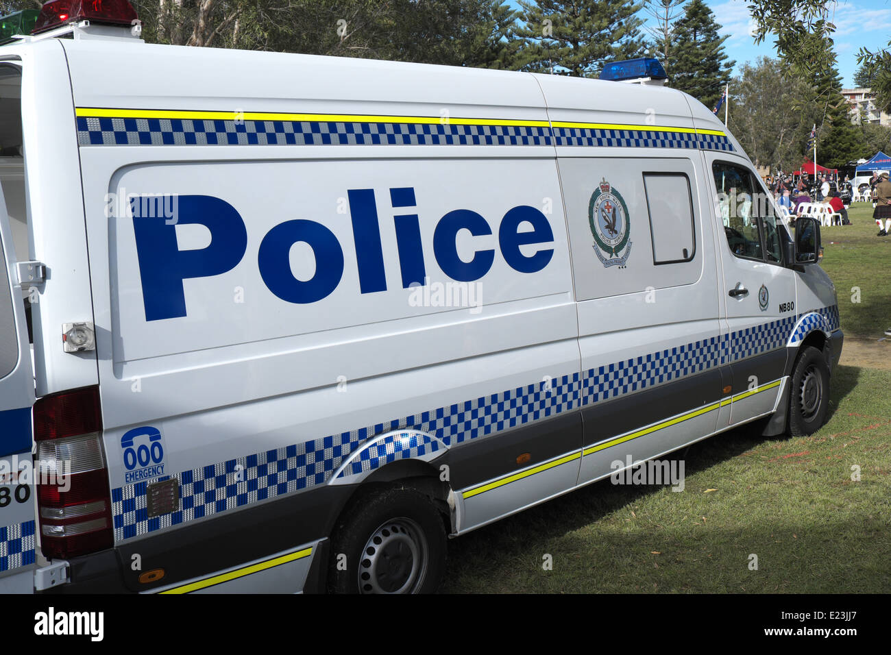 Police van side hi-res stock photography and images - Alamy