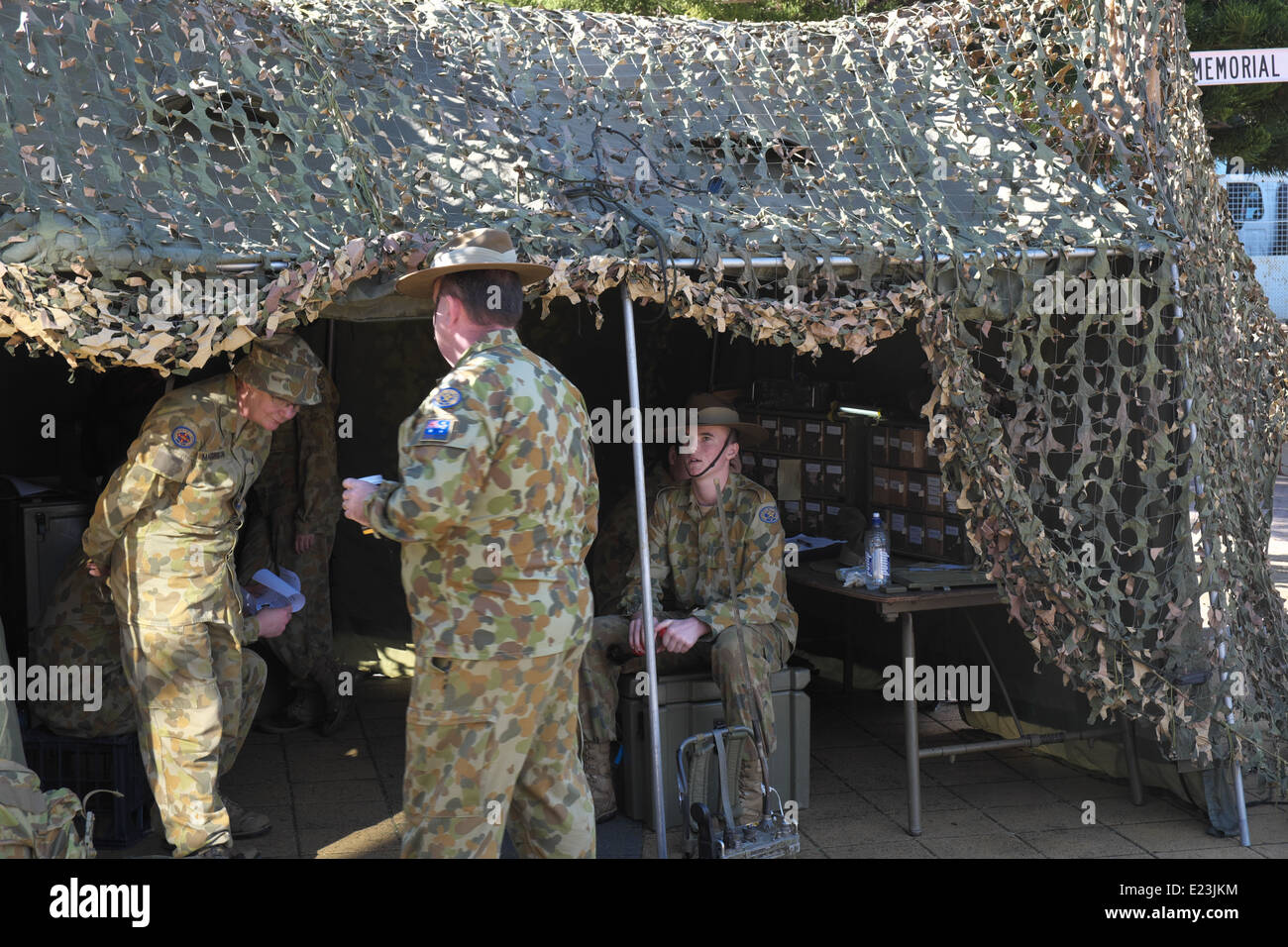 Australian army hi-res stock photography and images - Alamy