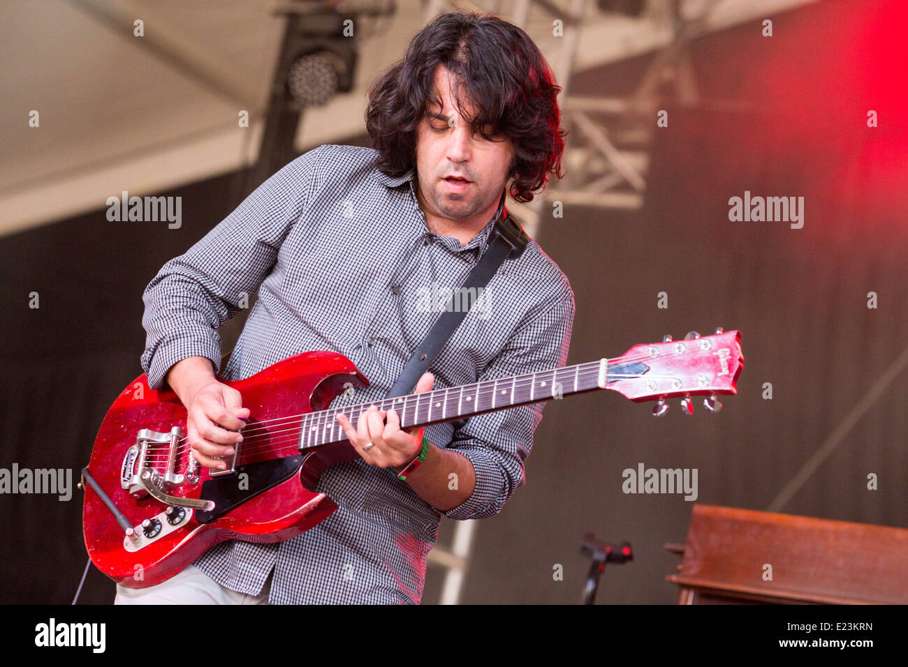 Manchester, Tennessee, USA. 14th June, 2014. JAY GONZALEZ of Drive-By ...