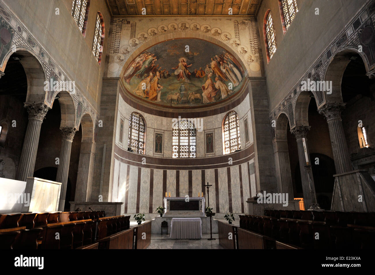 Interior basilica of santa sabina hi-res stock photography and images ...
