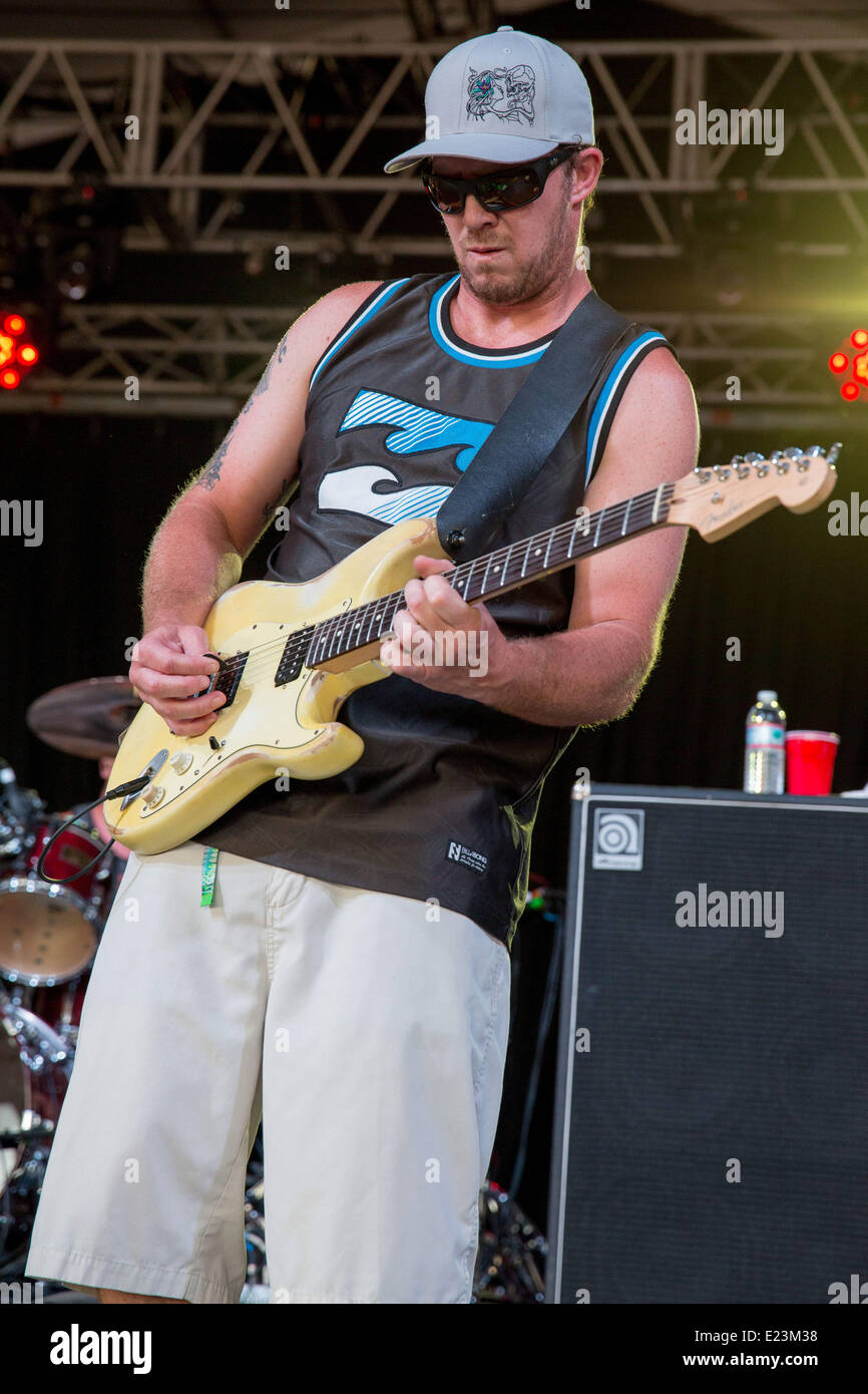 Slightly Stoopid High Resolution Stock Photography and Images - Alamy