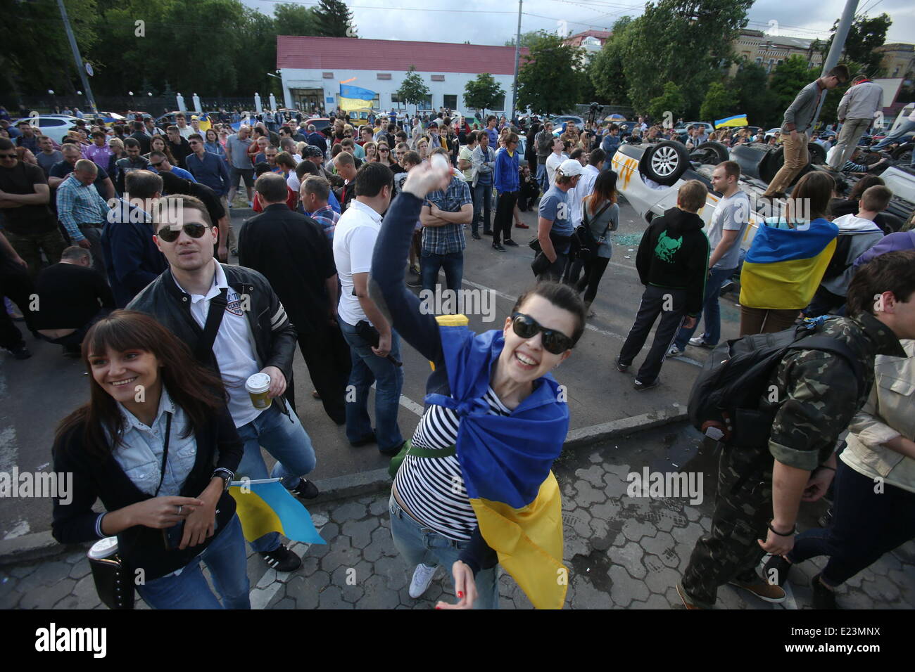 Kiev, Ukraine. 14th June, 2014. Citizens of Kiev protest in front of ...