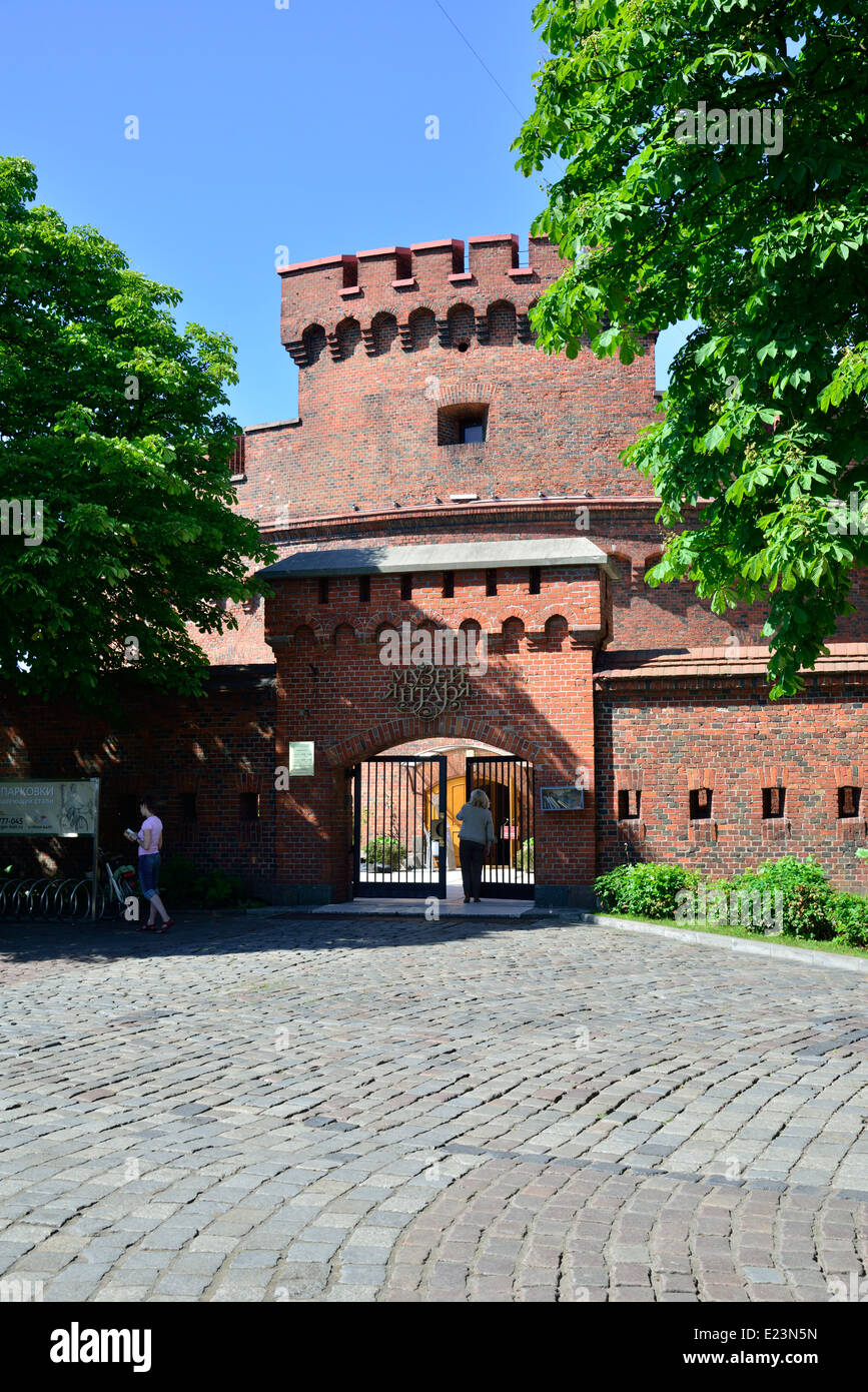 Defensive tower Dona, old german military fortification Stock Photo - Alamy