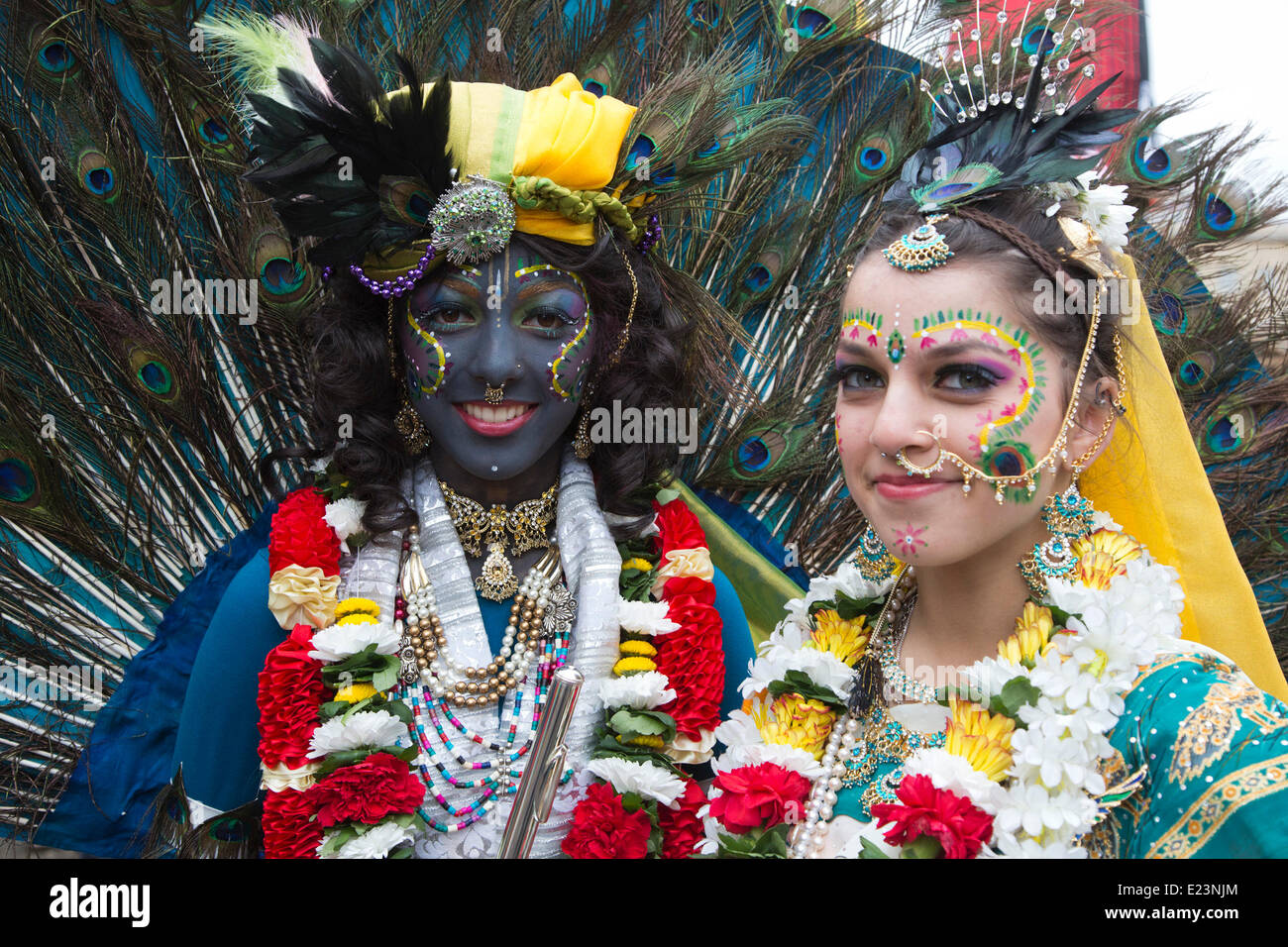 Lord krishna and radha hi-res stock photography and images - Alamy