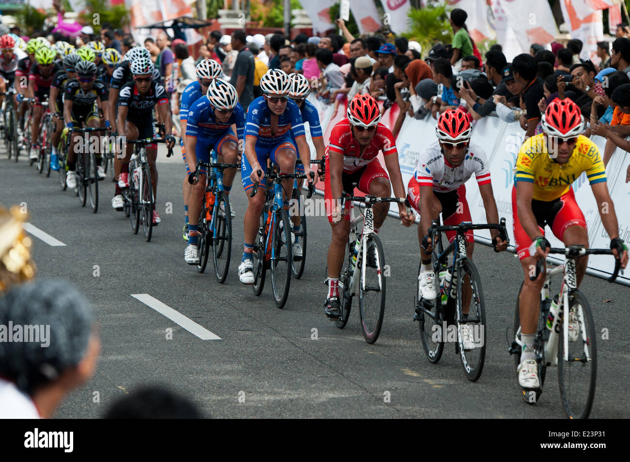 West Sumatera, Indonesia. 15th June, 2014. Cyclists of Avanti Racing ...