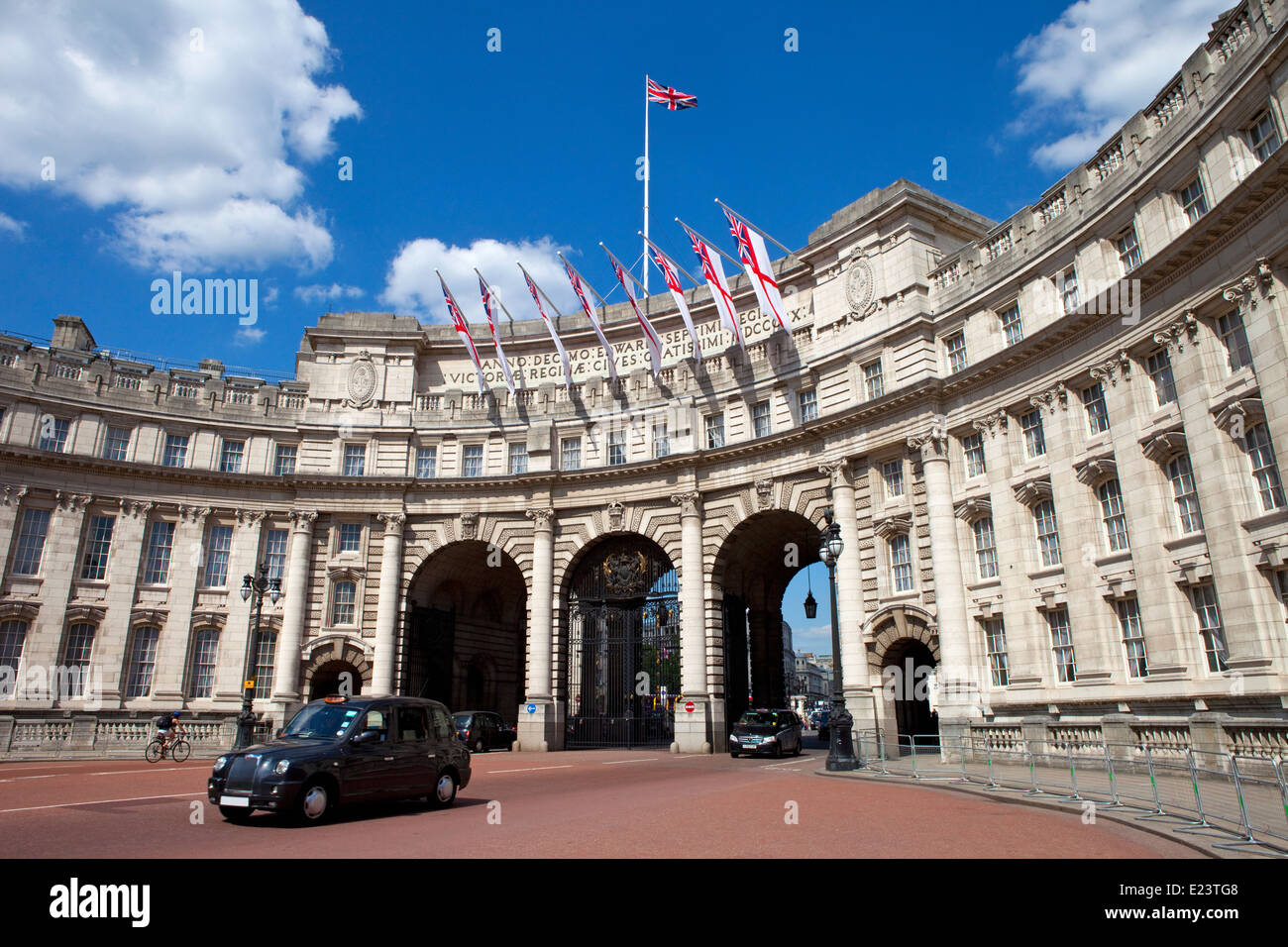 The magnificent Admiralty Arch in London Stock Photo - Alamy