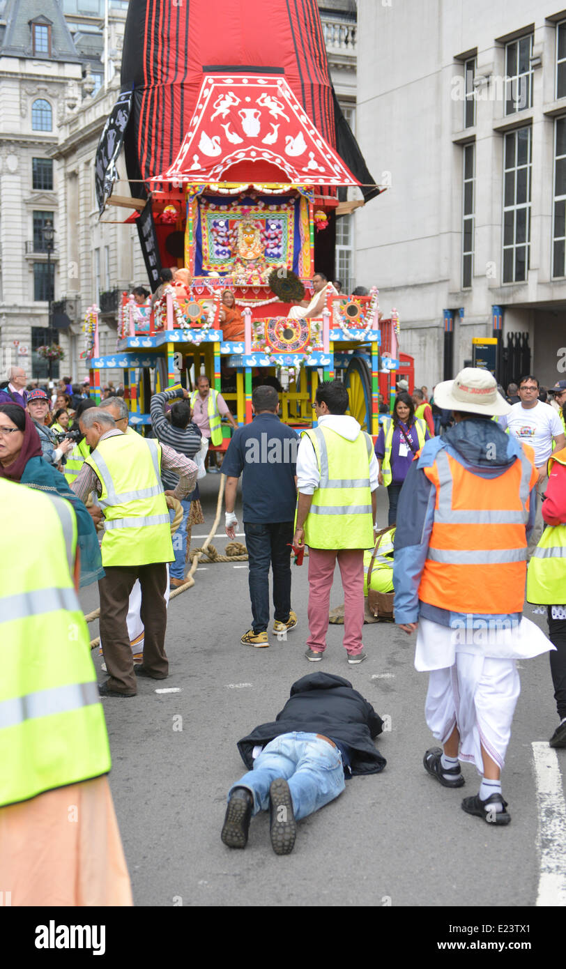 Prostrates hi-res stock photography and images - Alamy