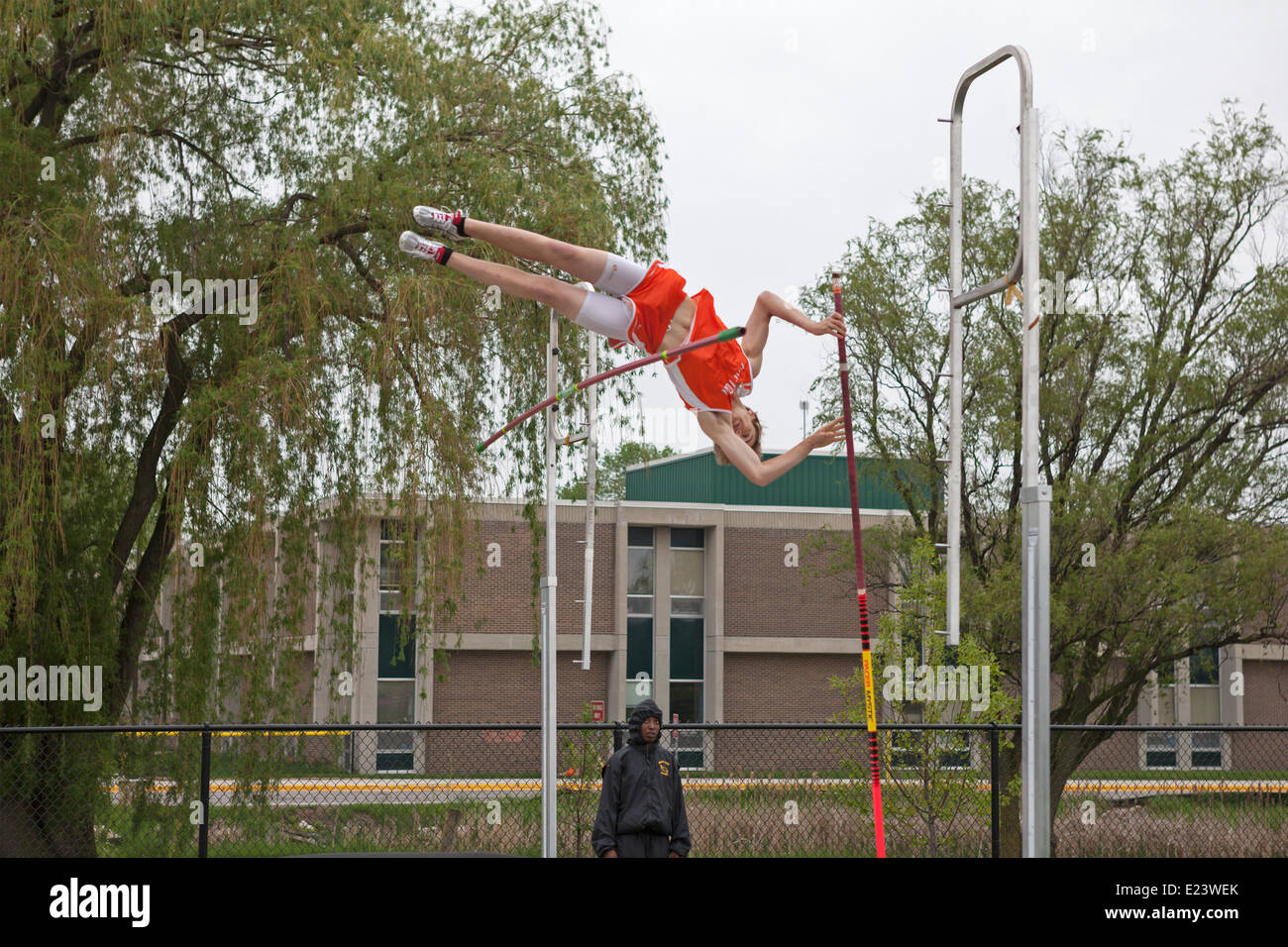 High school athletes compete in a track and filed meet in Milwaukee ...
