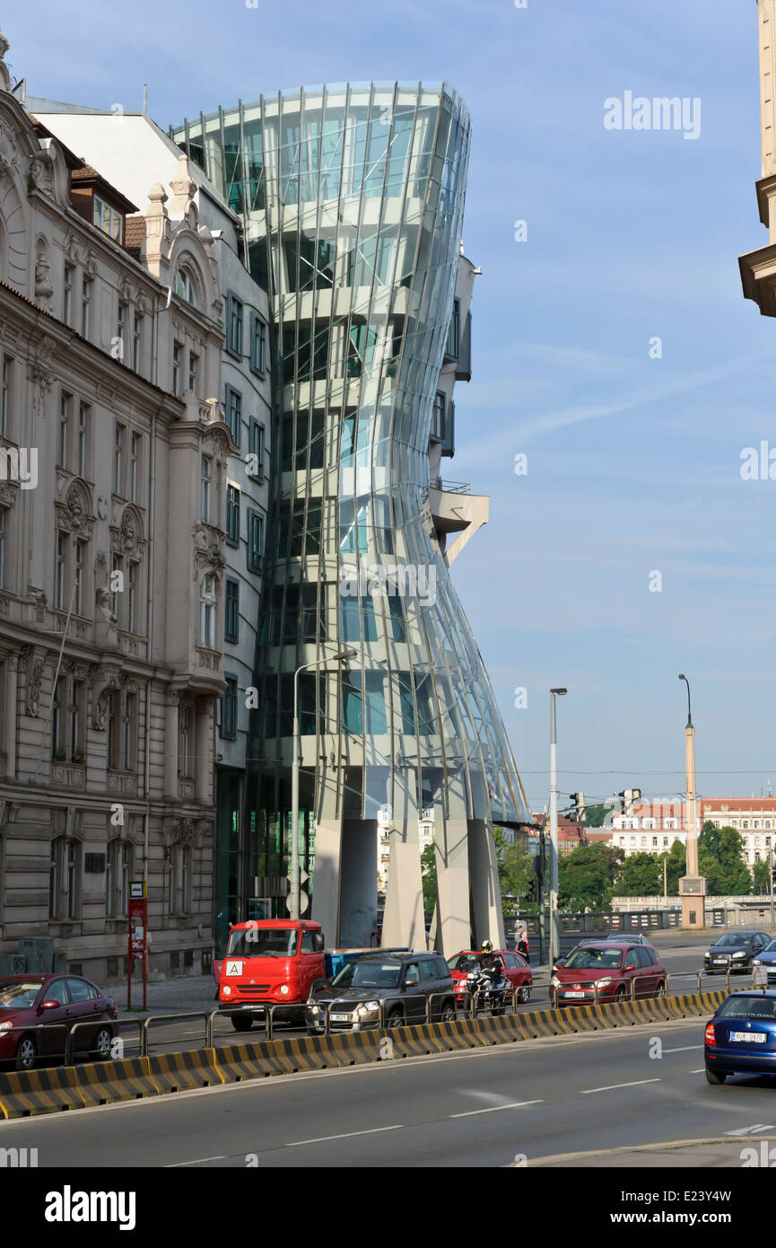 The Dancing House building by Vlado Milunić and Frank Gehry, Prague ...