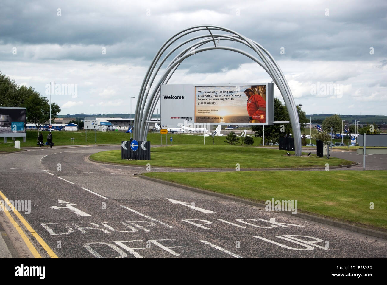 Welcome arch hi-res stock photography and images - Alamy