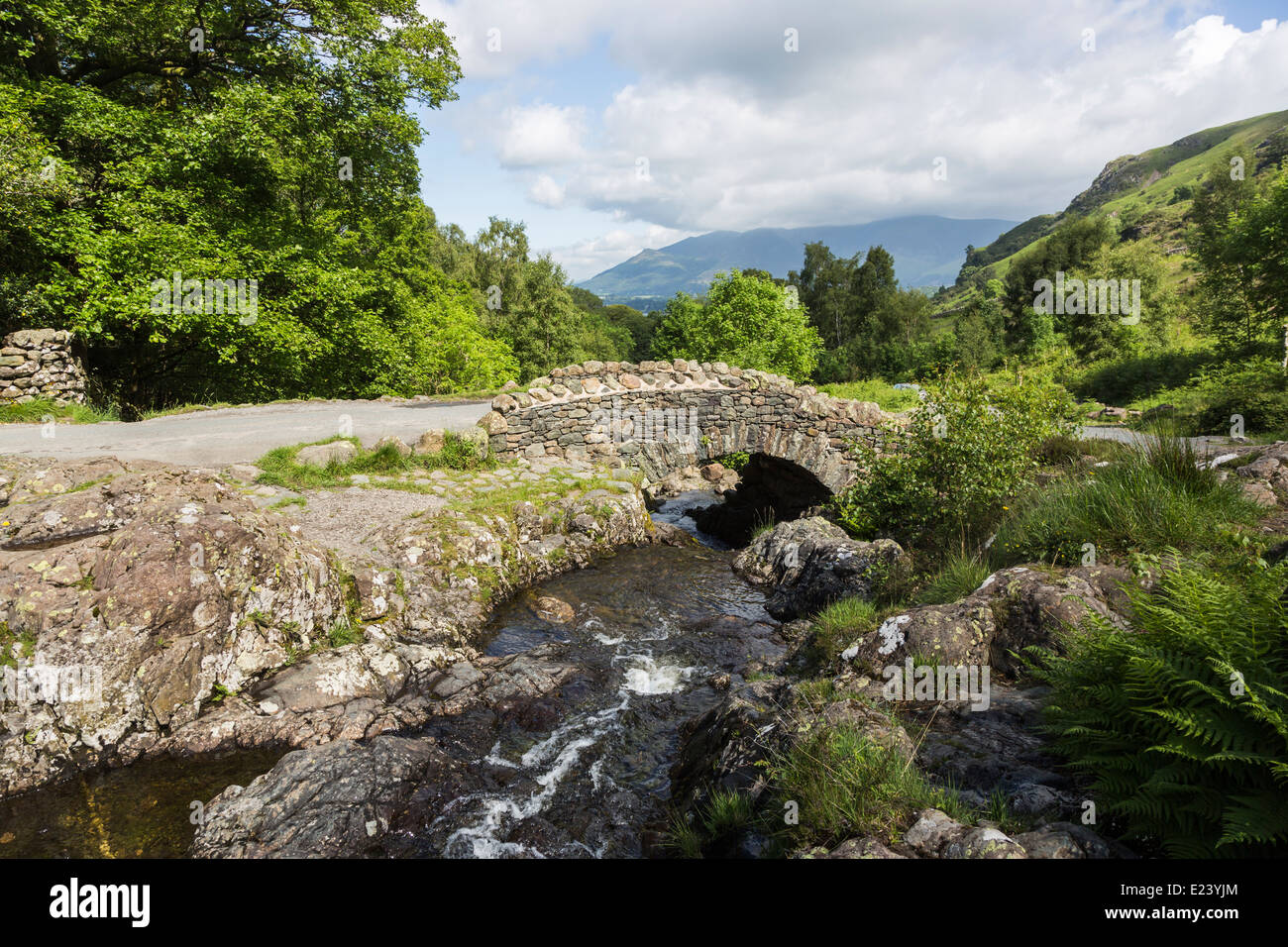 Ashness Bridge, the traditional drystone-built bridge in Borrowdale ...