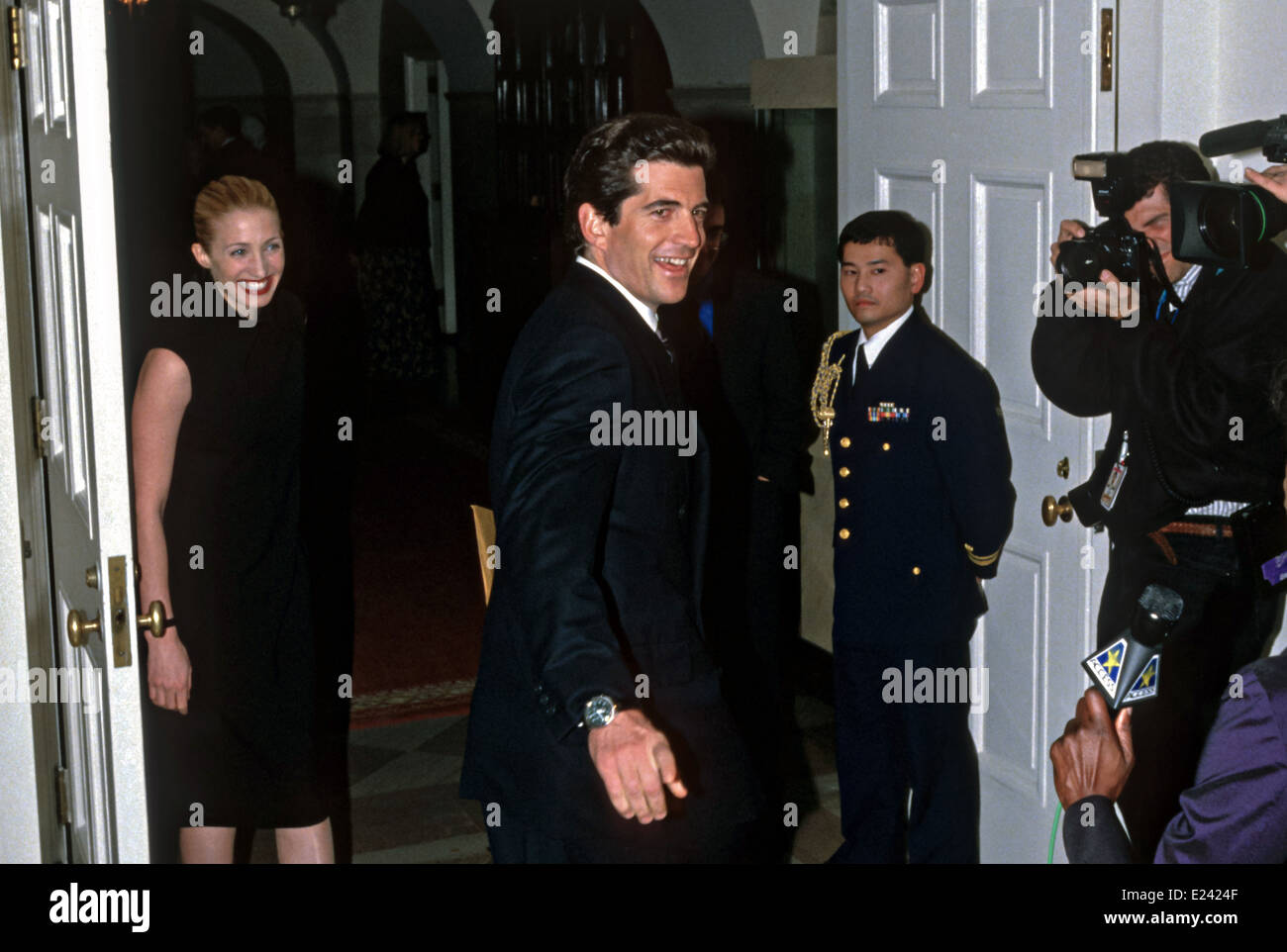 John Kennedy, Jr and wife Carolyn Bessette-Kennedy arrive for the State ...