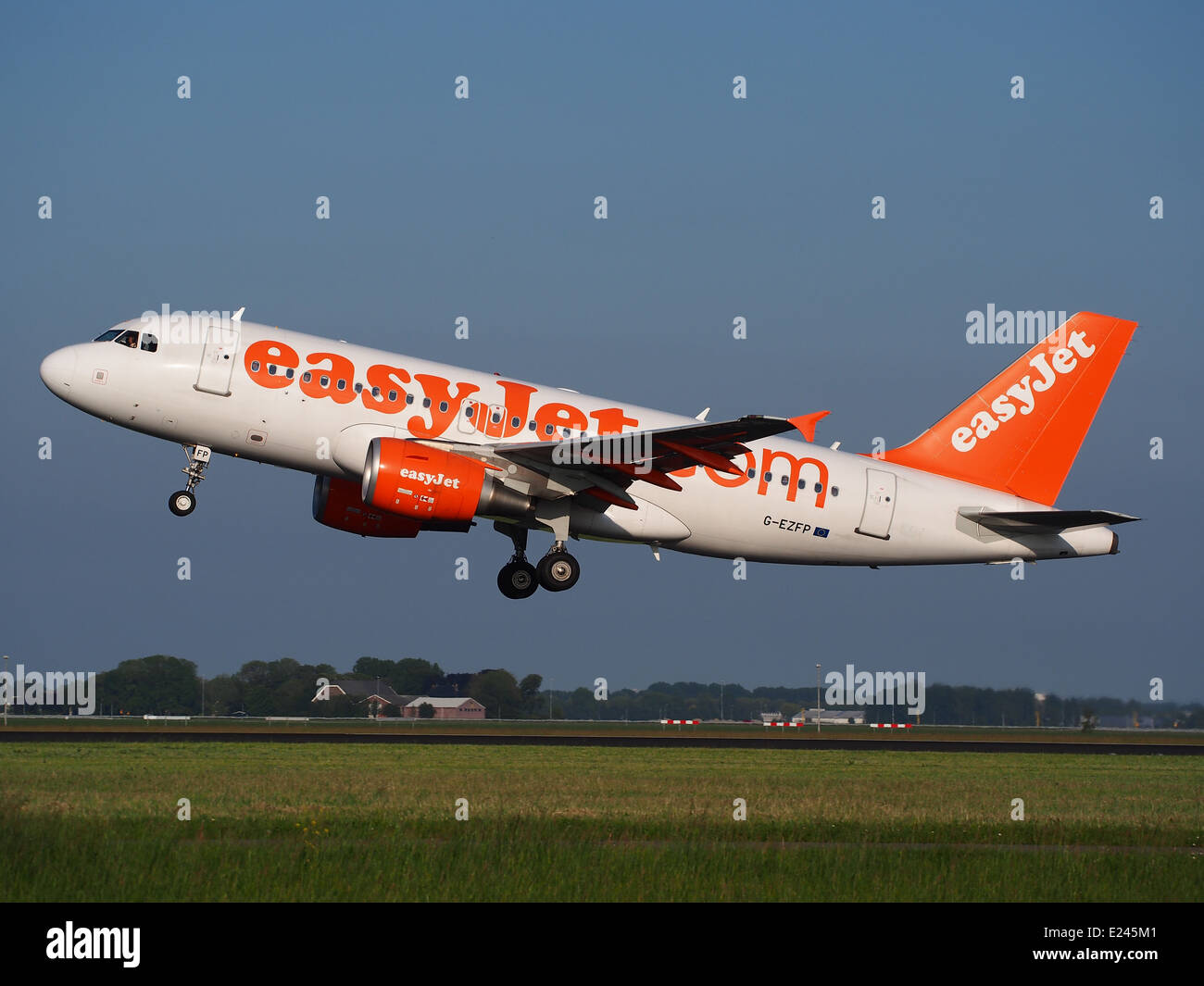 The easyJet Airbus A319-111, registration G-EZFP, with construction ...