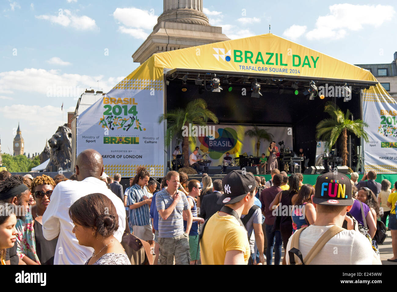Brazilians in london hi-res stock photography and images - Alamy