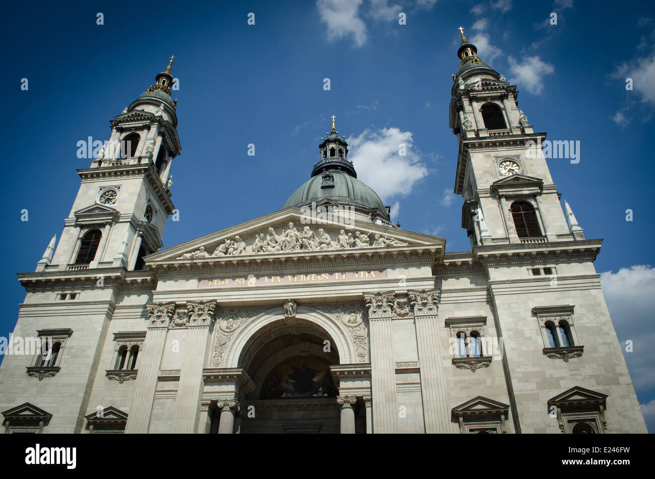Exterior saint stephens basilica hi-res stock photography and images ...
