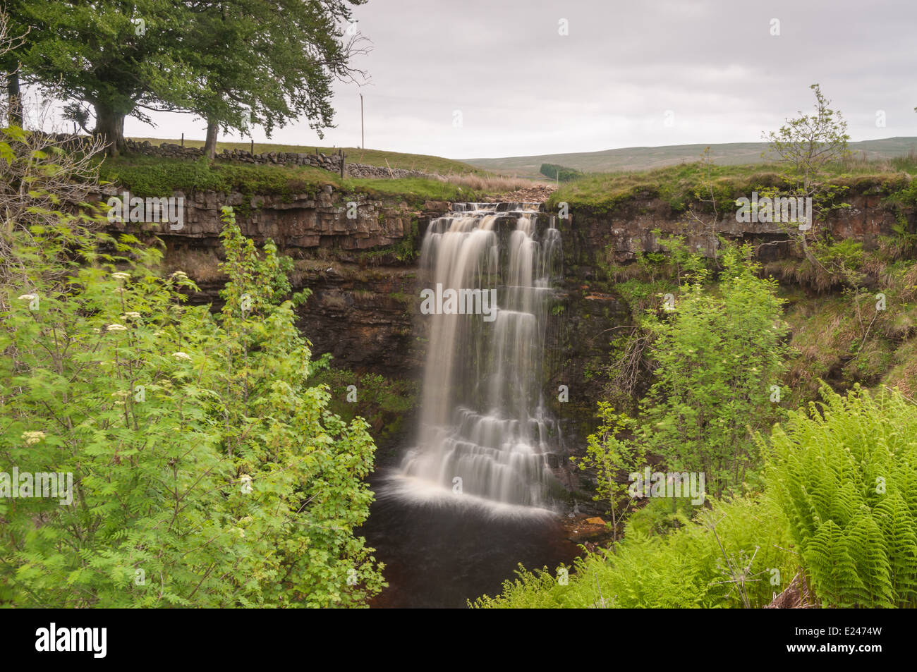 Hell Gill Force Waterfall, Mallerstang, Yorkshire Dales National Park ...