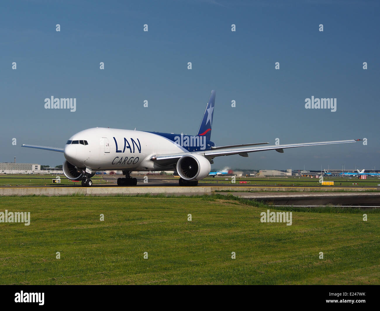 Lan Cargo Logo LAN Cargo | Planespotters.net