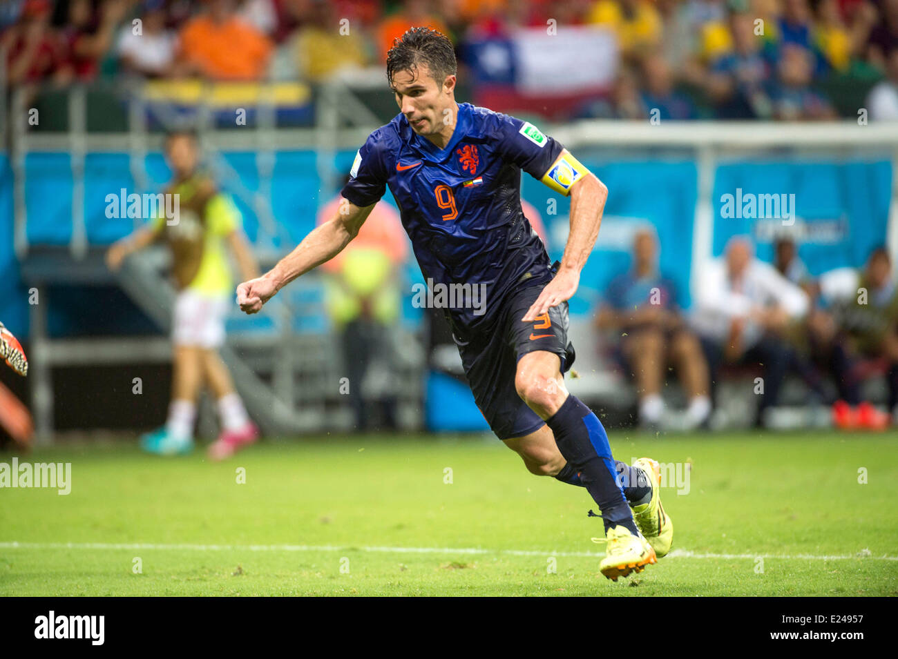 Robin Van Persie Header Cape