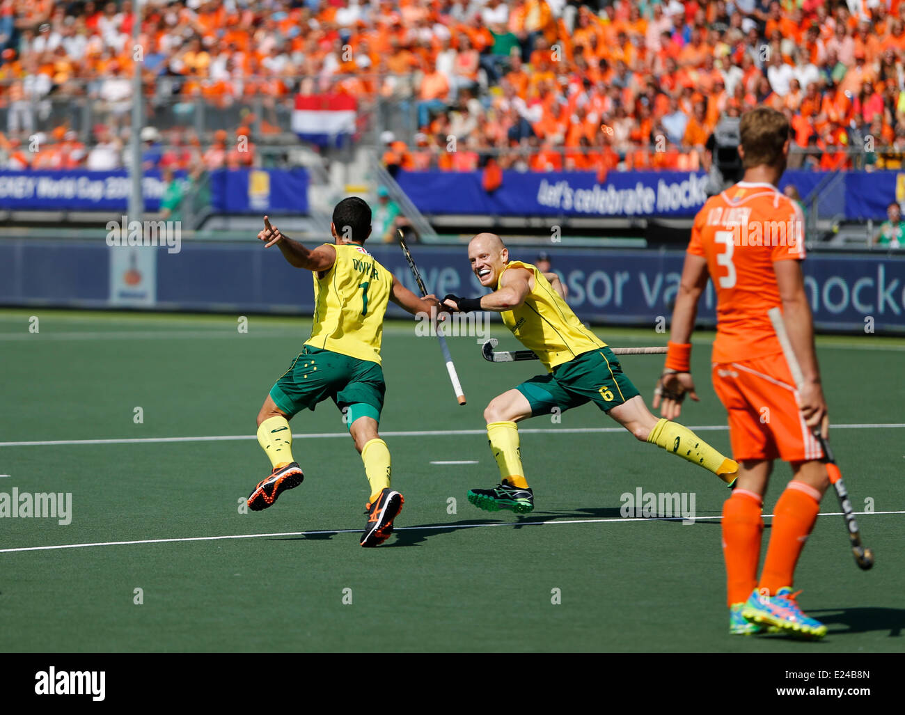 Jamie dwyer hi-res stock photography and images - Alamy