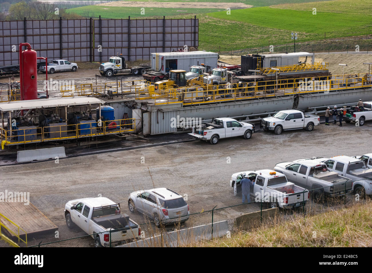 Gas well fracking site with equipment being erected. Pittsburgh ...
