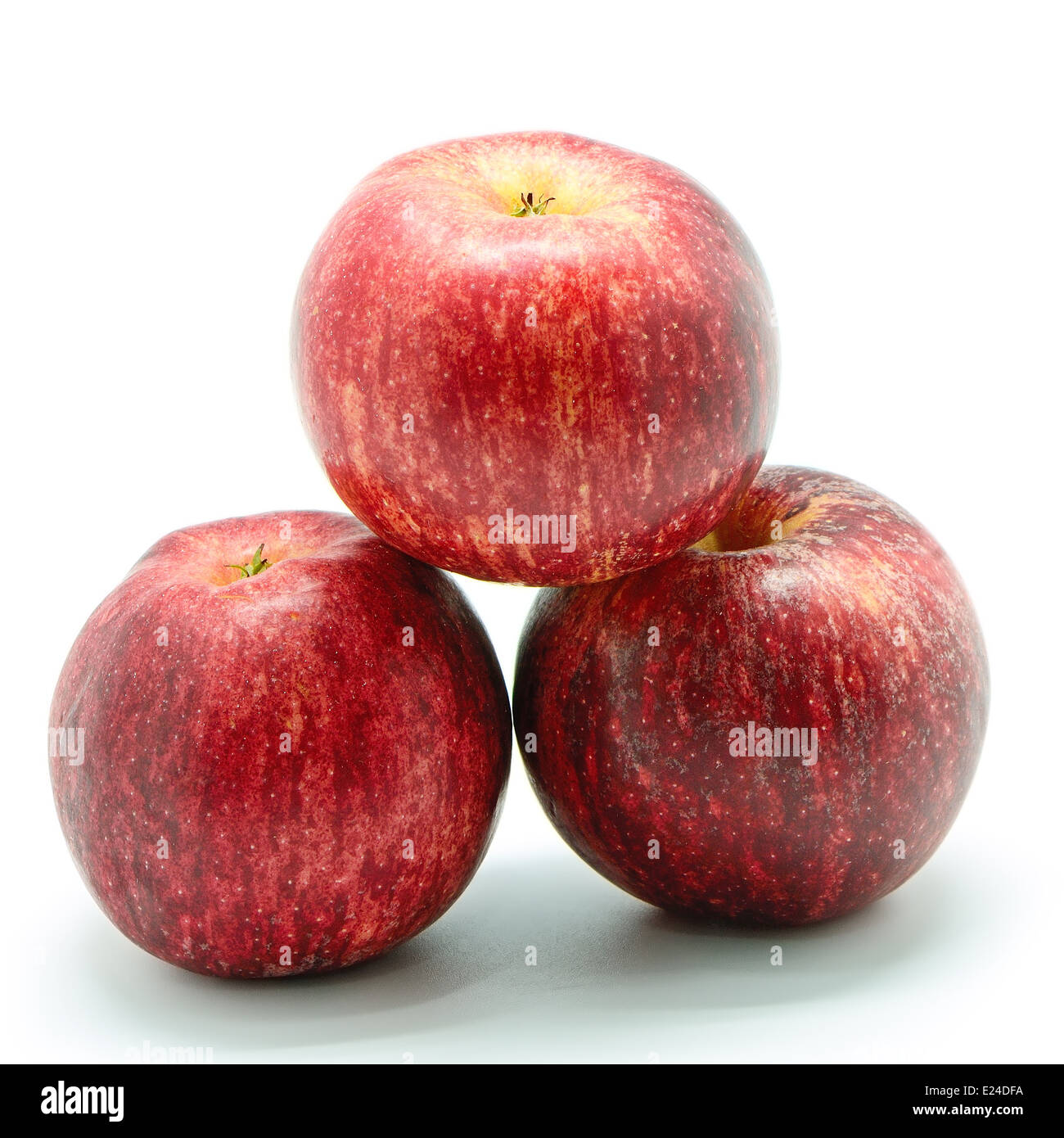 Apple red ripe fresh fruit hi-res stock photography and images - Alamy