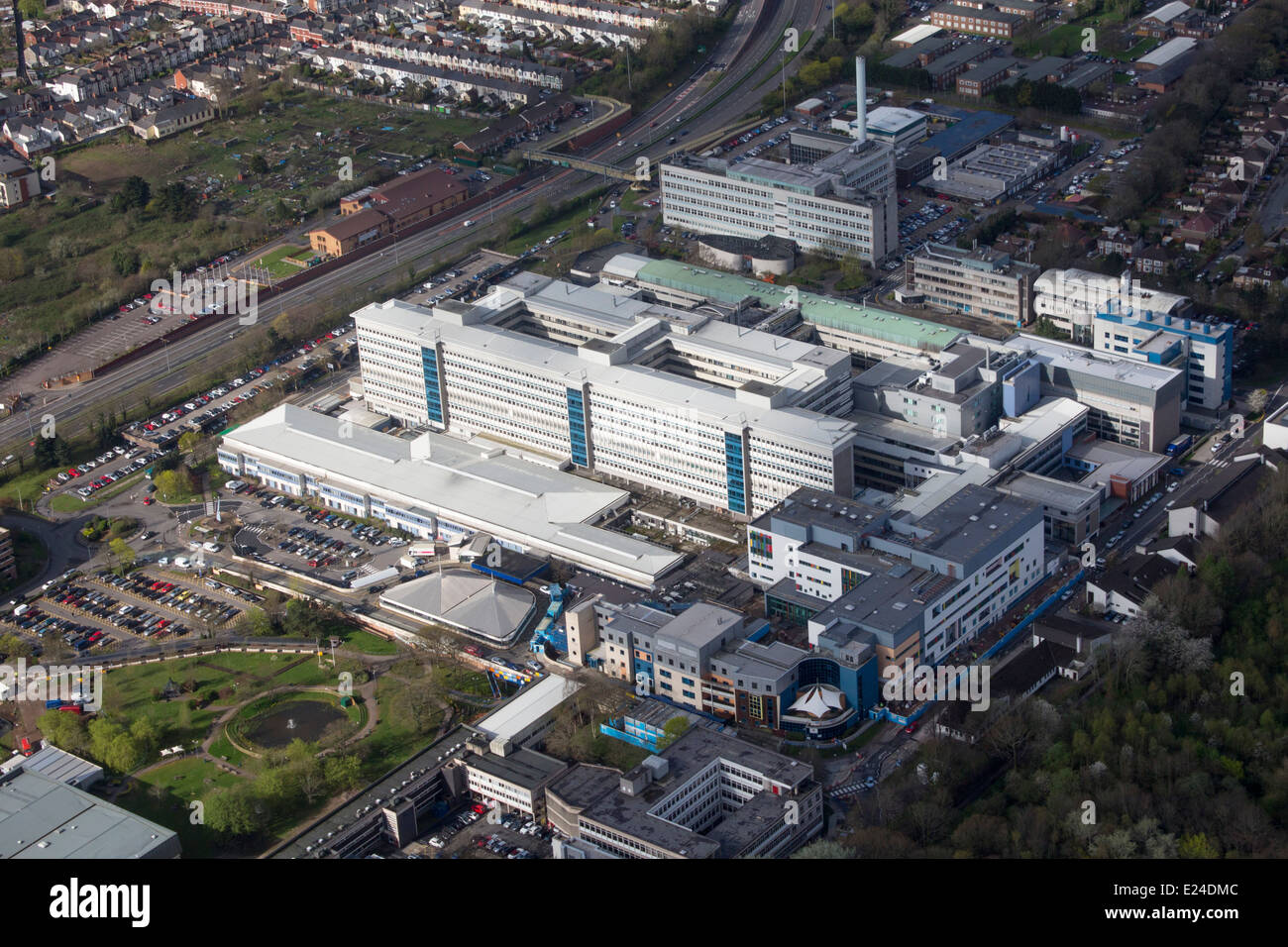 Cardiff hospital hi-res stock photography and images - Alamy
