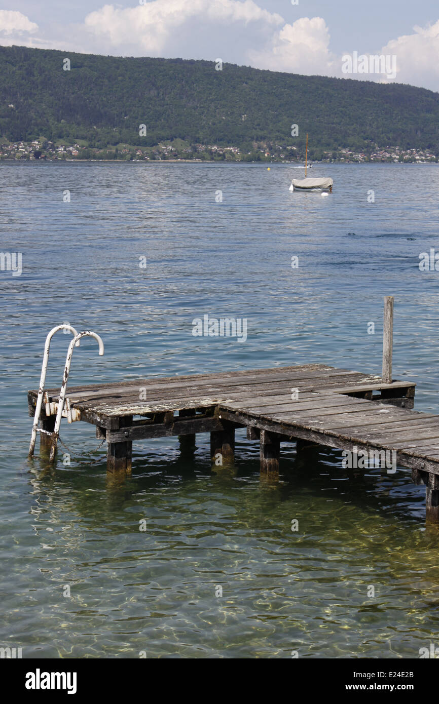 Village of Menthon-Saint-Bernard, Lake Annecy, Haute-Savoie, Rhône ...