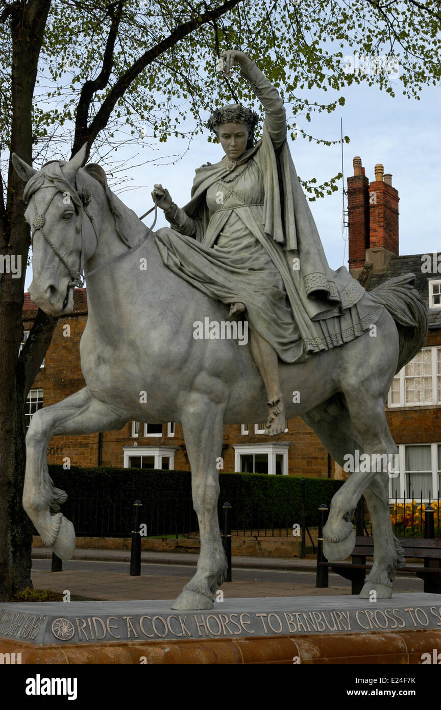Statue of the 'Fine Lady upon a White Horse' at Banbury Cross in ...