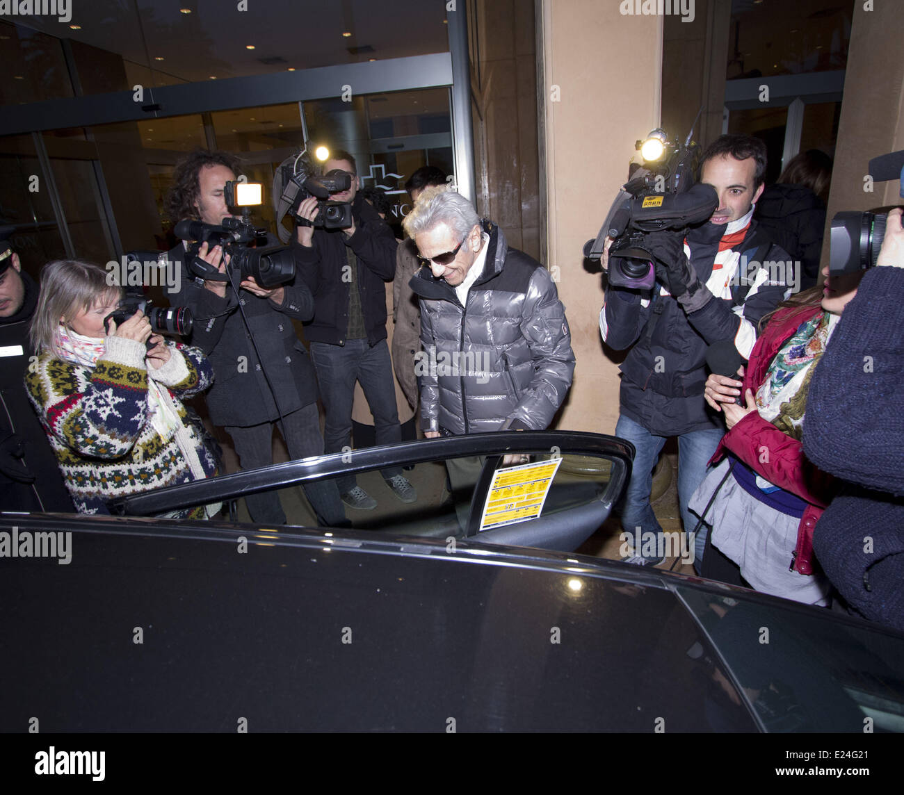 Shakira's parents, Nidia Ripoll and William Mebarak, visit her daughter ...