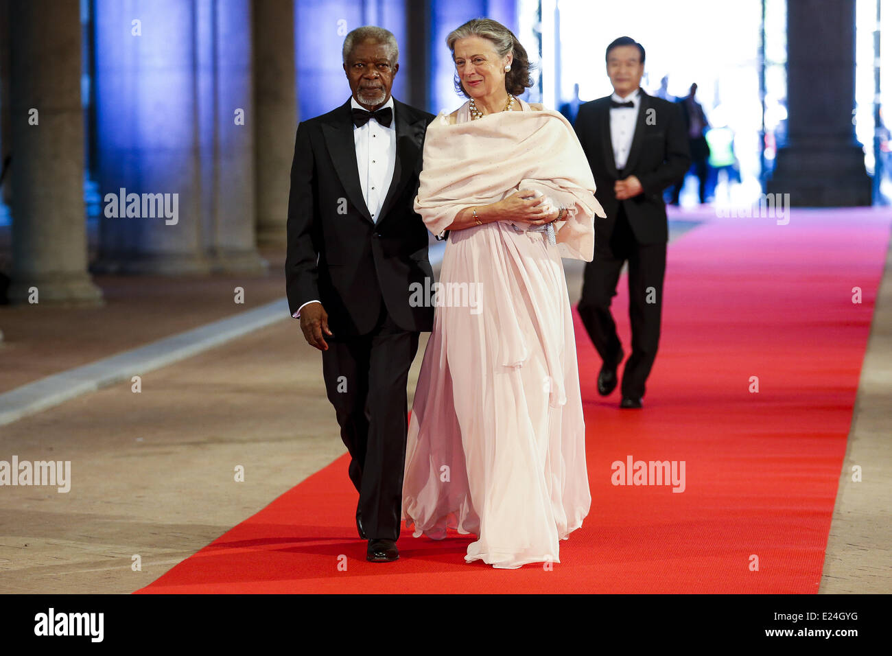Kofi Annan and wife Nane Lagergren at a Gala dinner ahead of abdication ...