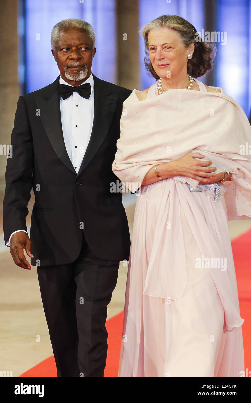 Kofi Annan and wife Nane Lagergren at a Gala dinner ahead of abdication ...
