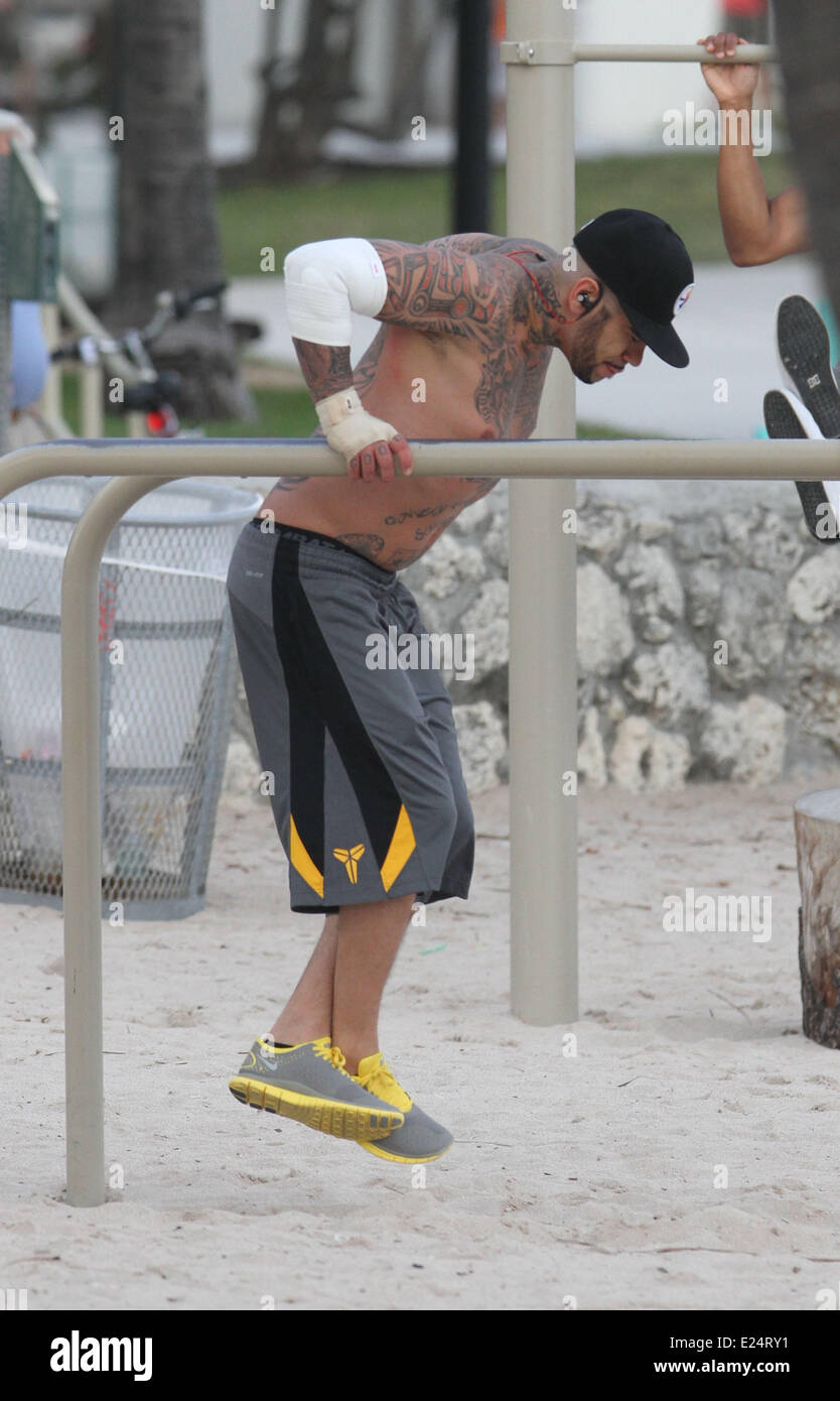 Russian rapper Timati exercises on Miami beach Featuring: Rapper Timati ...